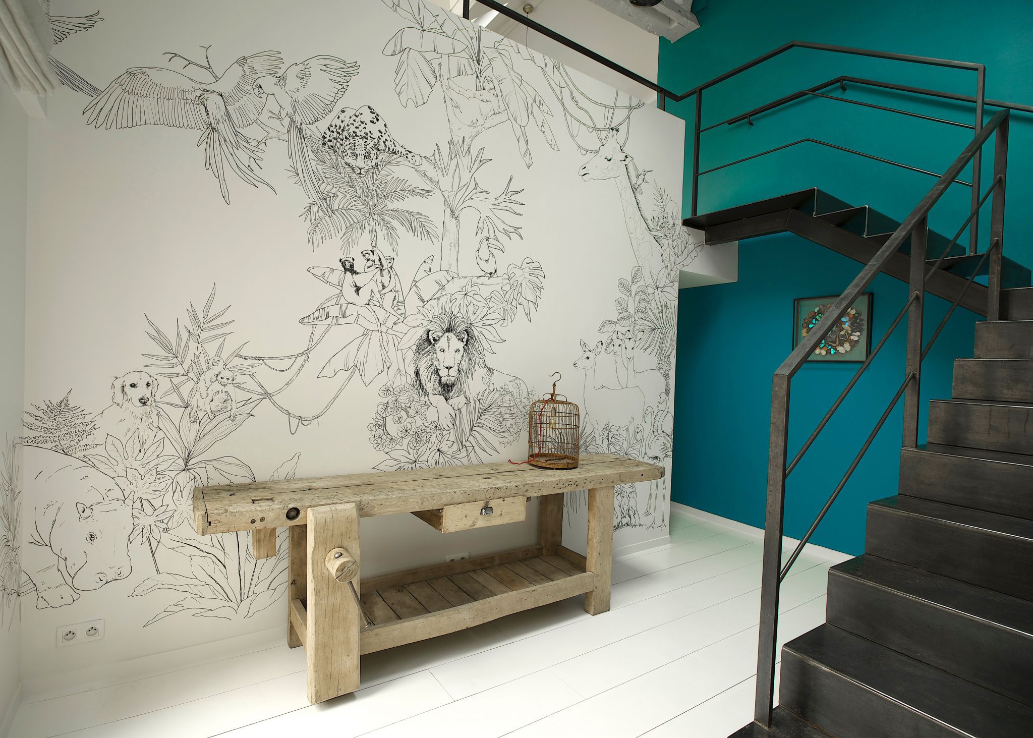 les fresques murales de Caddous & Alvarez | Une hirondelle dans les tiroirs